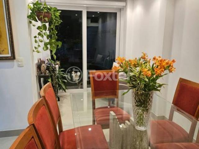 Casa, 3 dormitórios, 234 m², em Vila Ipiranga
