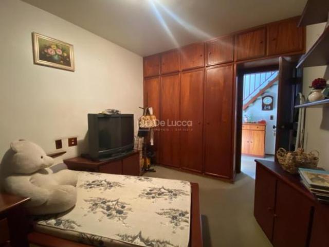 Casa 3 dormitórios