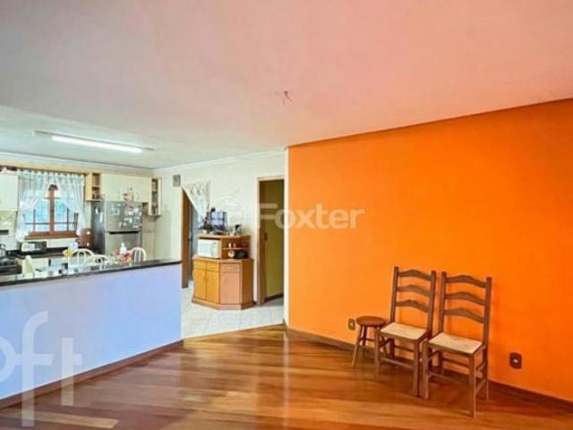 Casa, 3 dormitórios, 230 m², em Belém Velho