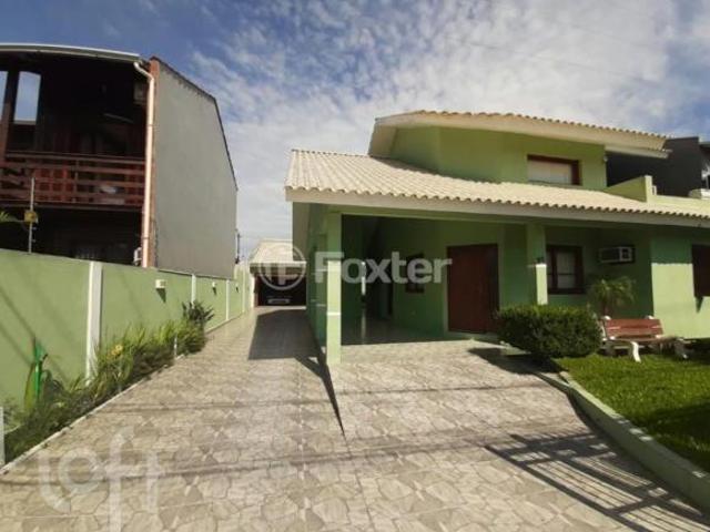 Casa, 3 dormitórios, 230.11 m², em Igara