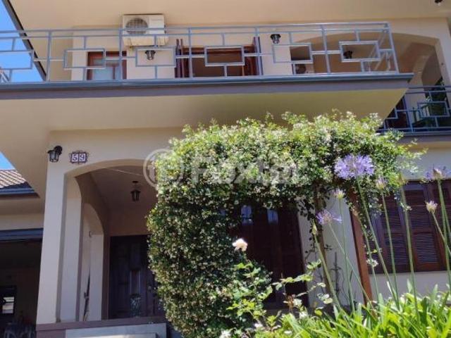 Casa, 3 dormitórios, 232 m², em Bavária