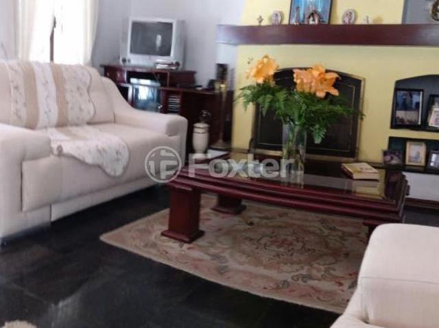 Casa, 3 dormitórios, 245 m², em Jardim America
