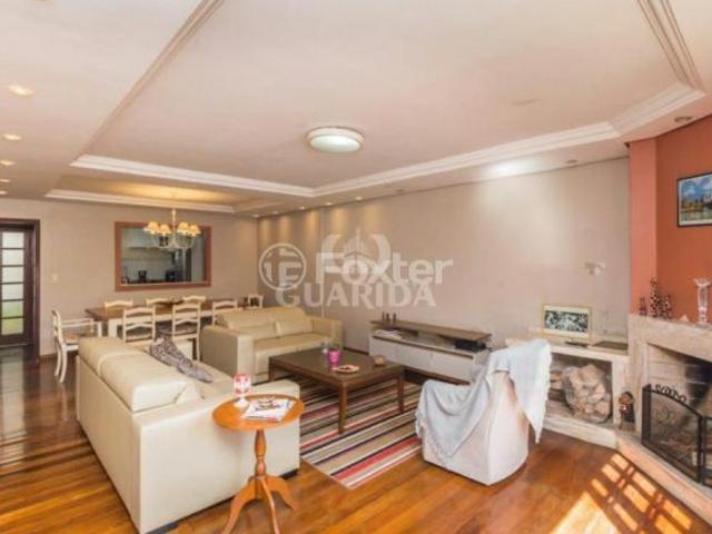 Casa, 3 dormitórios, 246 m², em Ipanema