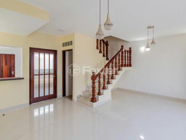 Casa, 3 dormitórios, 249 m², em Vila Cruzeiro