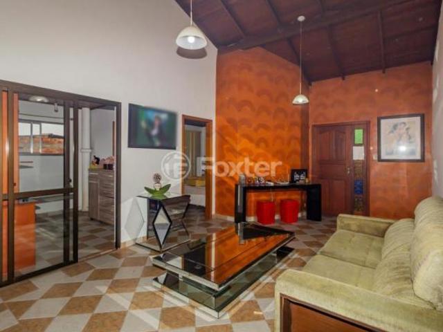 Casa, 3 dormitórios, 240 m², em Costa e Silva