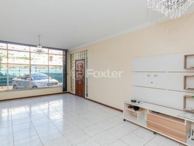 Casa, 3 dormitórios, 240 m², em Brooklin