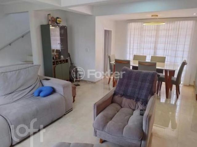 Casa, 3 dormitórios, 240 m², em Rio Branco