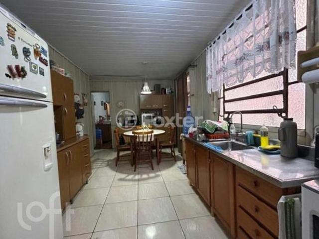Casa, 3 dormitórios, 240 m², em Rio Branco