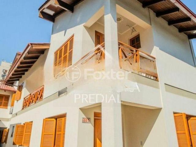 Casa, 3 dormitórios, 240 m², em Tristeza