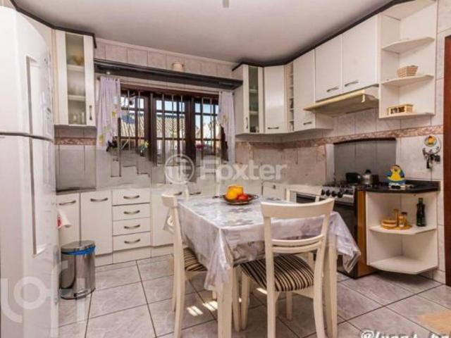 Casa, 3 dormitórios, 243.17 m², em Rio Branco