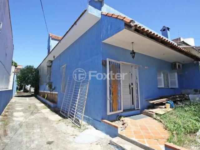 Casa, 3 dormitórios, 254 m², em Partenon