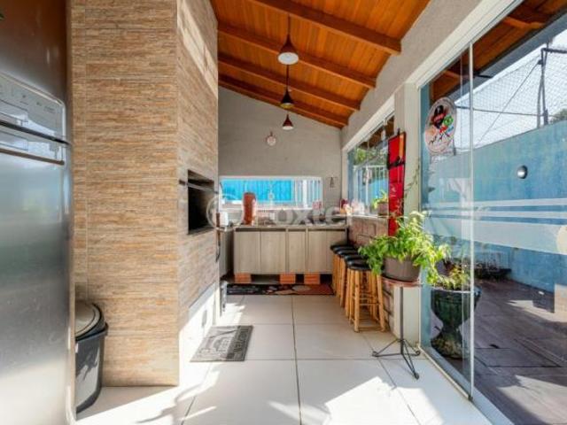 Casa, 3 dormitórios, 257.47 m², em Medianeira