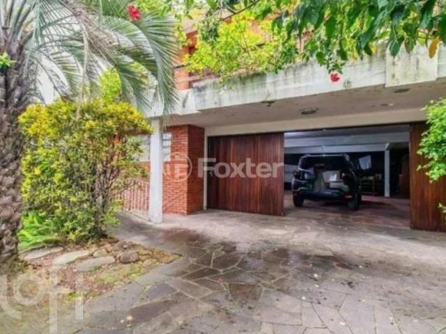 Casa, 3 dormitórios, 258 m², em Vila Ipiranga
