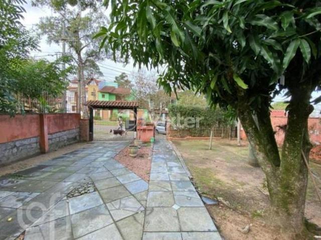 Casa, 3 dormitórios, 250 m², em Guarujá