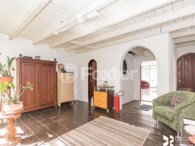 Casa, 3 dormitórios, 250 m², em Floresta