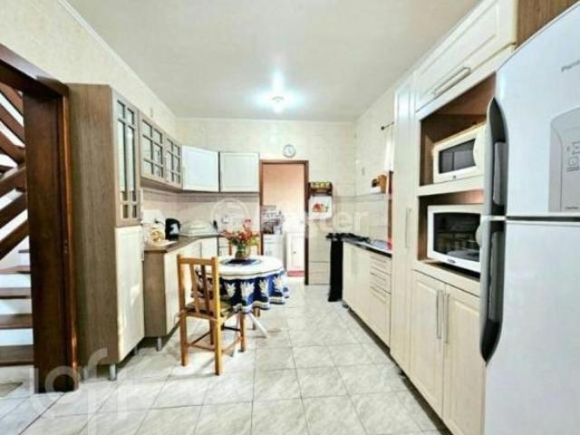Casa, 3 dormitórios, 250 m², em Hamburgo Velho