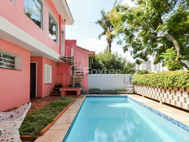 Casa, 3 dormitórios, 250 m², em Jardim da Glória