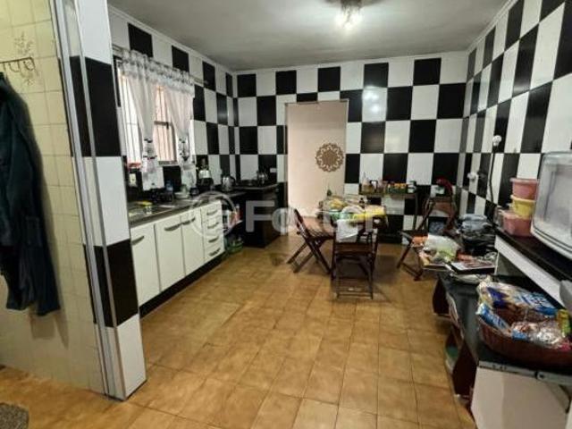 Casa, 3 dormitórios, 250 m², em Jardim Vila Formosa