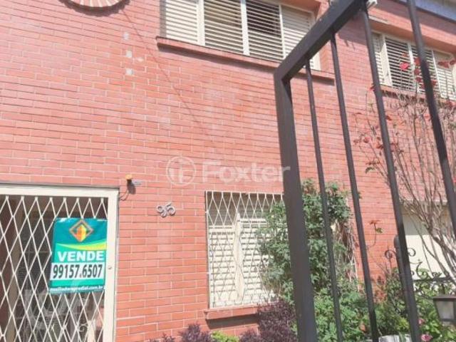 Casa, 3 dormitórios, 250 m², em Medianeira