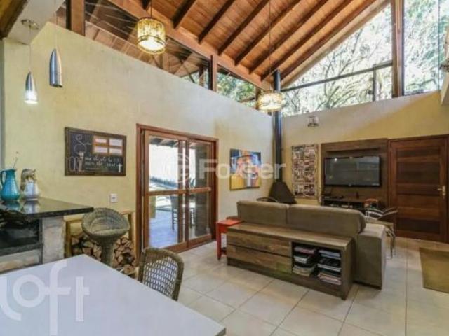 Casa, 3 dormitórios, 250 m², em Vila Conceição