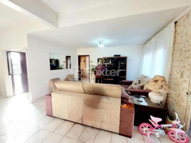 Casa, 3 dormitórios, 252 m², em Guarujá