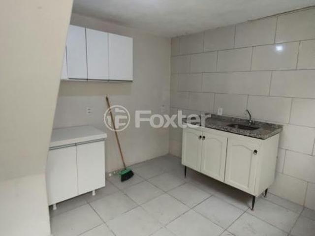 Casa, 3 dormitórios, 25 m², em Vila Guaraciaba
