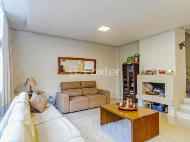Casa, 3 dormitórios, 265 m², em Sétimo Céu