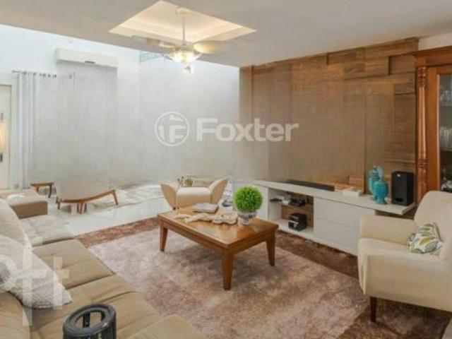 Casa, 3 dormitórios, 266.09 m², em Ipanema