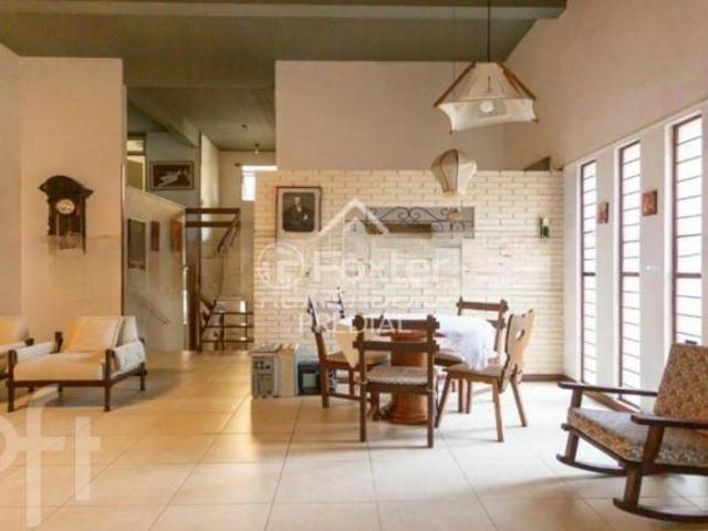 Casa, 3 dormitórios, 266.66 m², em Vila Assunção