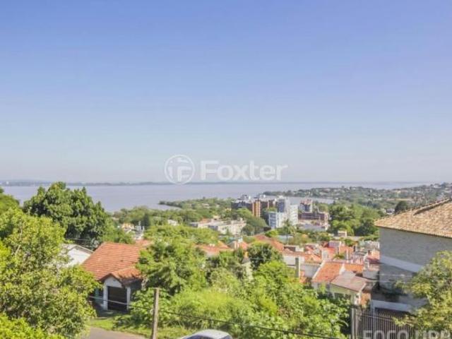 Casa, 3 dormitórios, 267 m², em Tristeza