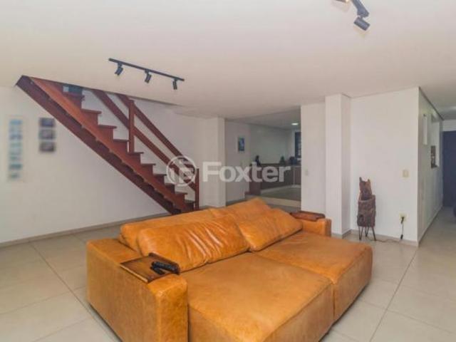 Casa, 3 dormitórios, 268 m², em Vila Jardim