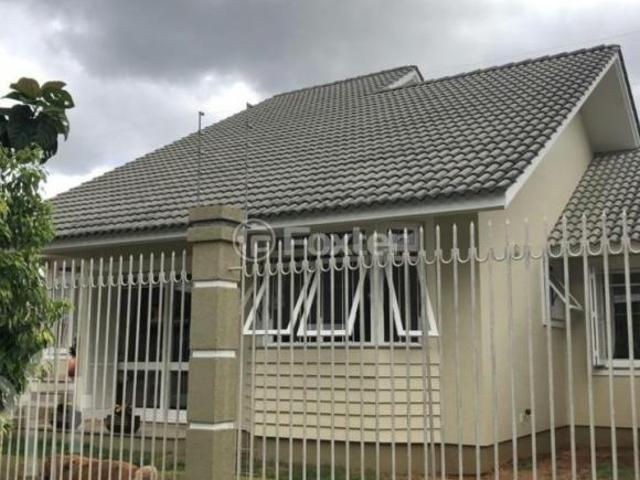 Casa, 3 dormitórios, 274 m², em Parque Amador