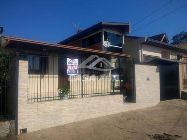 CASA 3 DORMITÓRIOS