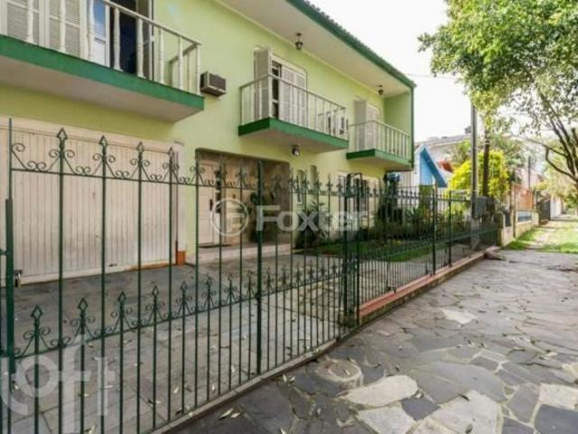 Casa, 3 dormitórios, 271.8 m², em Nonoai