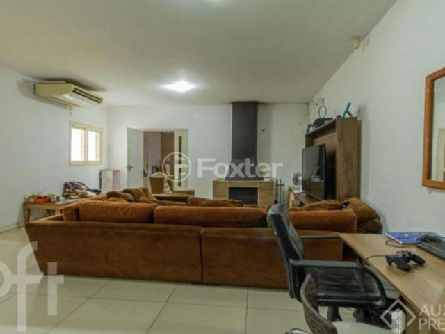 Casa, 3 dormitórios, 285 m², em Vila Jardim