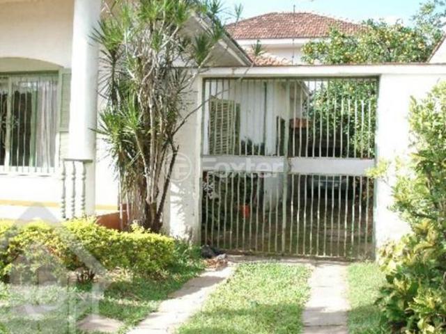 Casa, 3 dormitórios, 280 m², em Centro