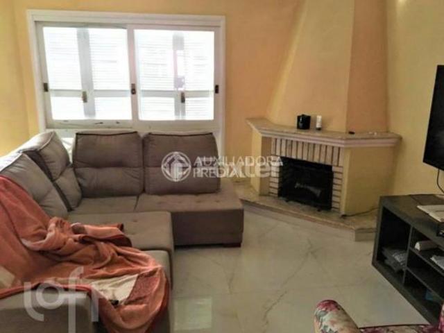 Casa, 3 dormitórios, 280 m², em Aberta dos Morros