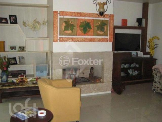 Casa, 3 dormitórios, 280 m², em Santos Dumont