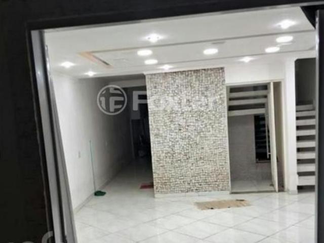Casa, 3 dormitórios, 280 m², em Parque Savoy City