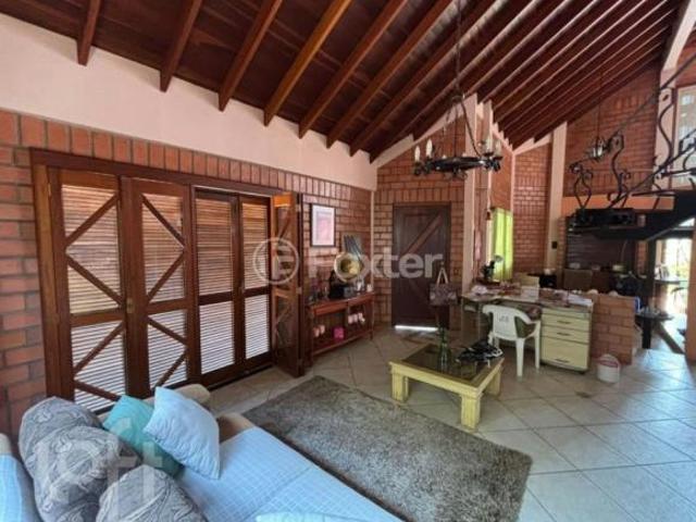 Casa, 3 dormitórios, 280 m², em Pinheiro
