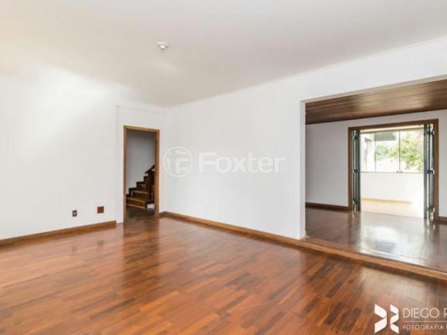 Casa, 3 dormitórios, 299.45 m², em Jardim Lindóia