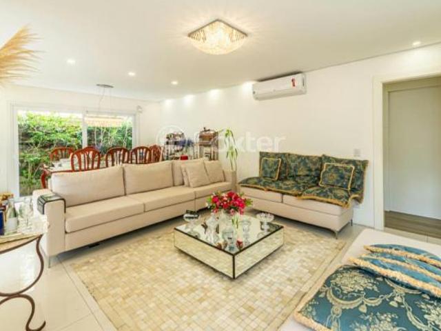 Casa, 3 dormitórios, 290 m², em Tristeza