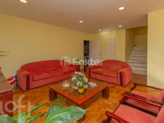 Casa, 3 dormitórios, 291 m², em Medianeira