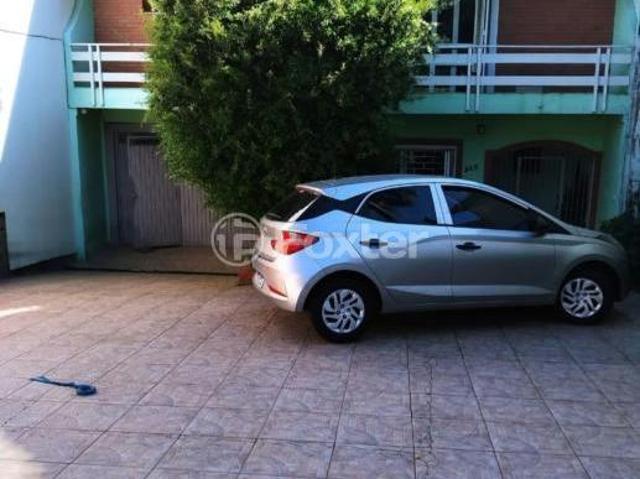 Casa, 3 dormitórios, 293.16 m², em Cascata