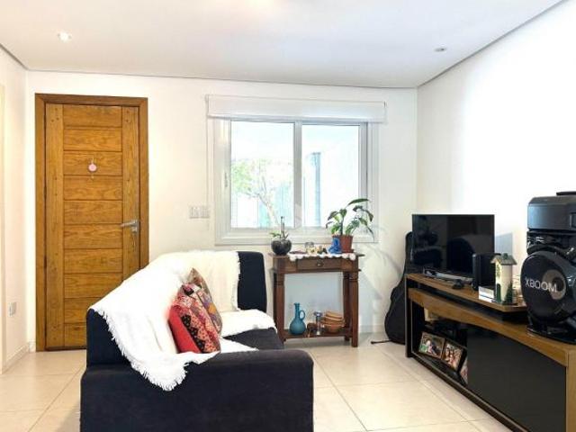 Casa 3 dormitórios, 2 vagas, 215 m² Privativos, Bairro Jardim Isabel, Porto Aleg