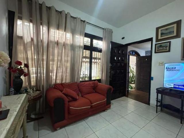 Casa 3 Dormitórios, 2 Vagas Boqueirão Santos SP