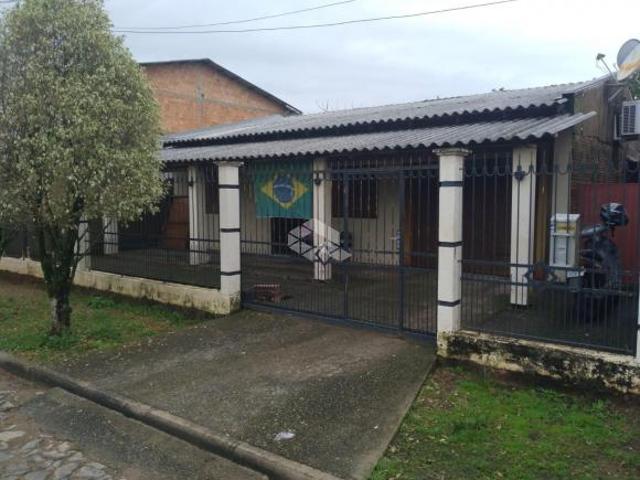 Casa / 3 Dormitórios / 2 Vagas / Feitoria / São Leopoldo / RS