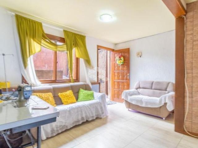 Casa / 3 Dormitórios / 2 Vagas / Passo das Pedras / Porto Alegre / RS