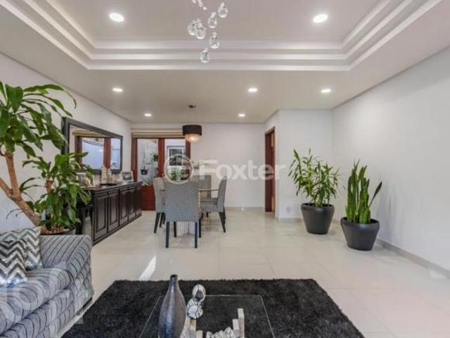 Casa, 3 dormitórios, 304.78 m², em Vila João Pessoa