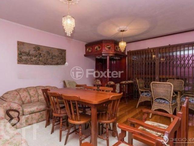 Casa, 3 dormitórios, 300 m², em Cristo Redentor
